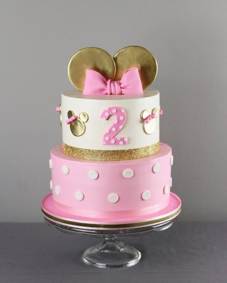 Pastel de Minnie Mouse: Delicadeza y Ternura en tu Celebración